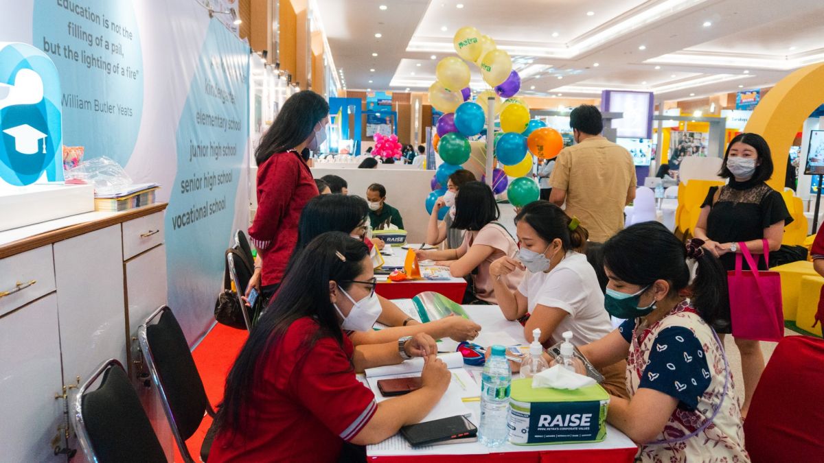 Home - Perhimpunan Pendidikan dan Pengajaran Kristen Petra